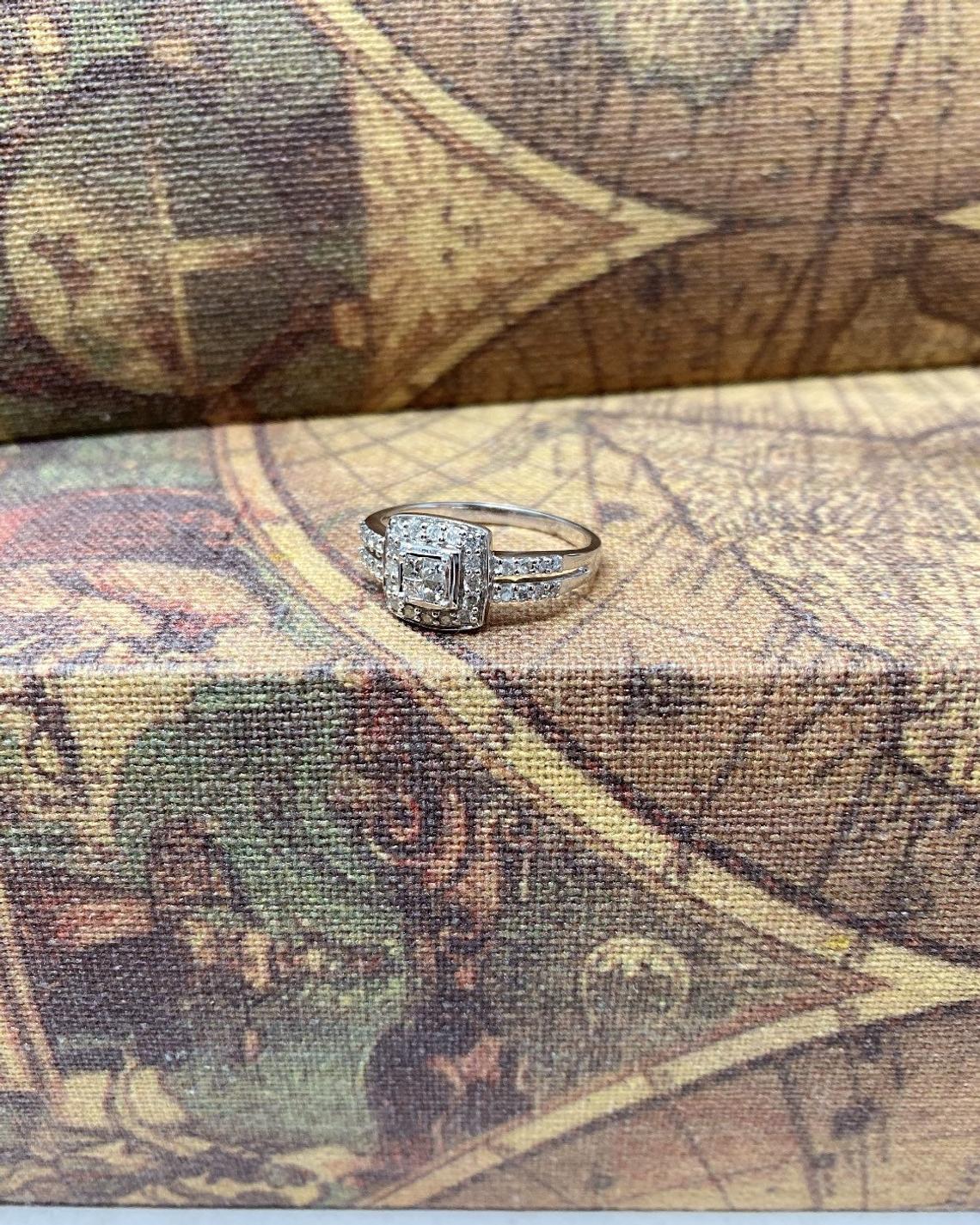 9ct White Gold & Diamond Halo Ring | Reppin & Jones Jewellers